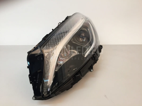 Mercedes-Benz A Class W176 FACELIFT LCI 2015- FULL LED headlights