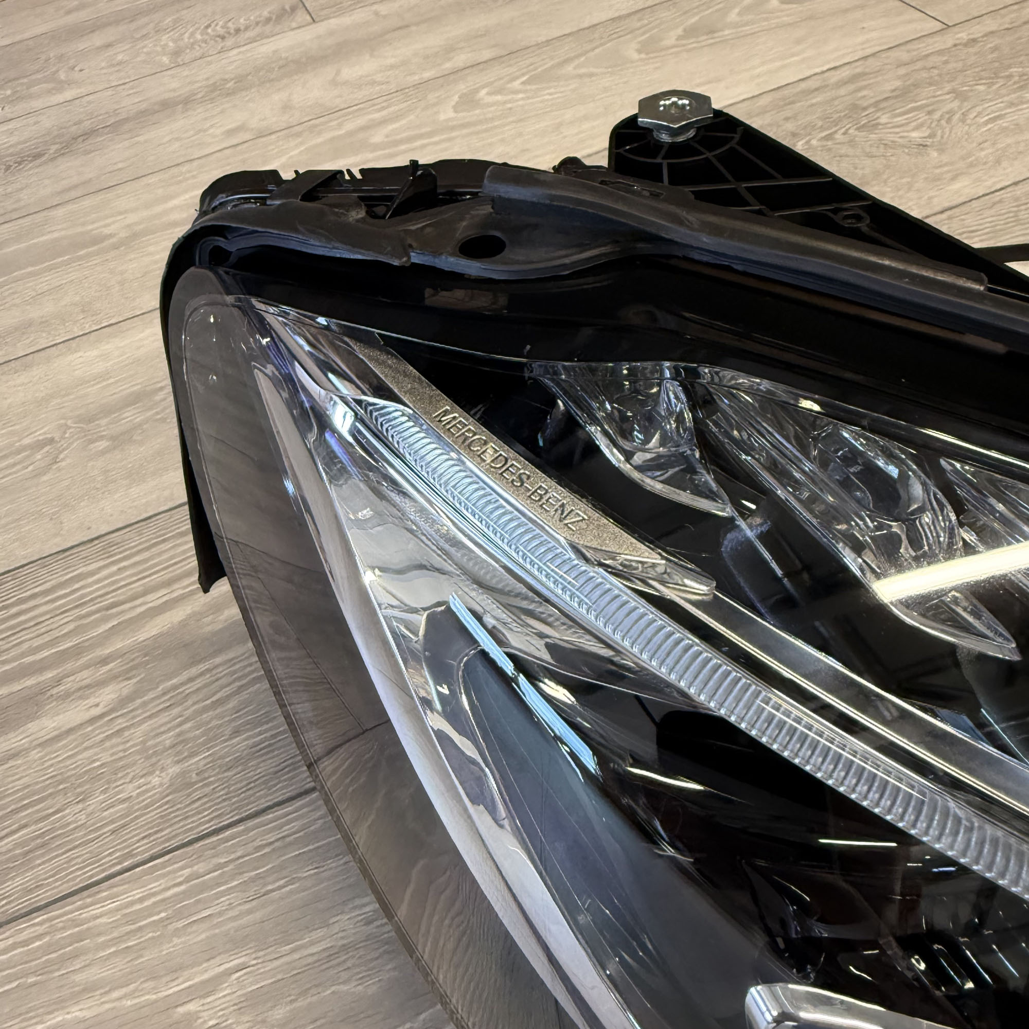 Mercedes - Benz C W205 2013 - 2019 Intelligent Light System